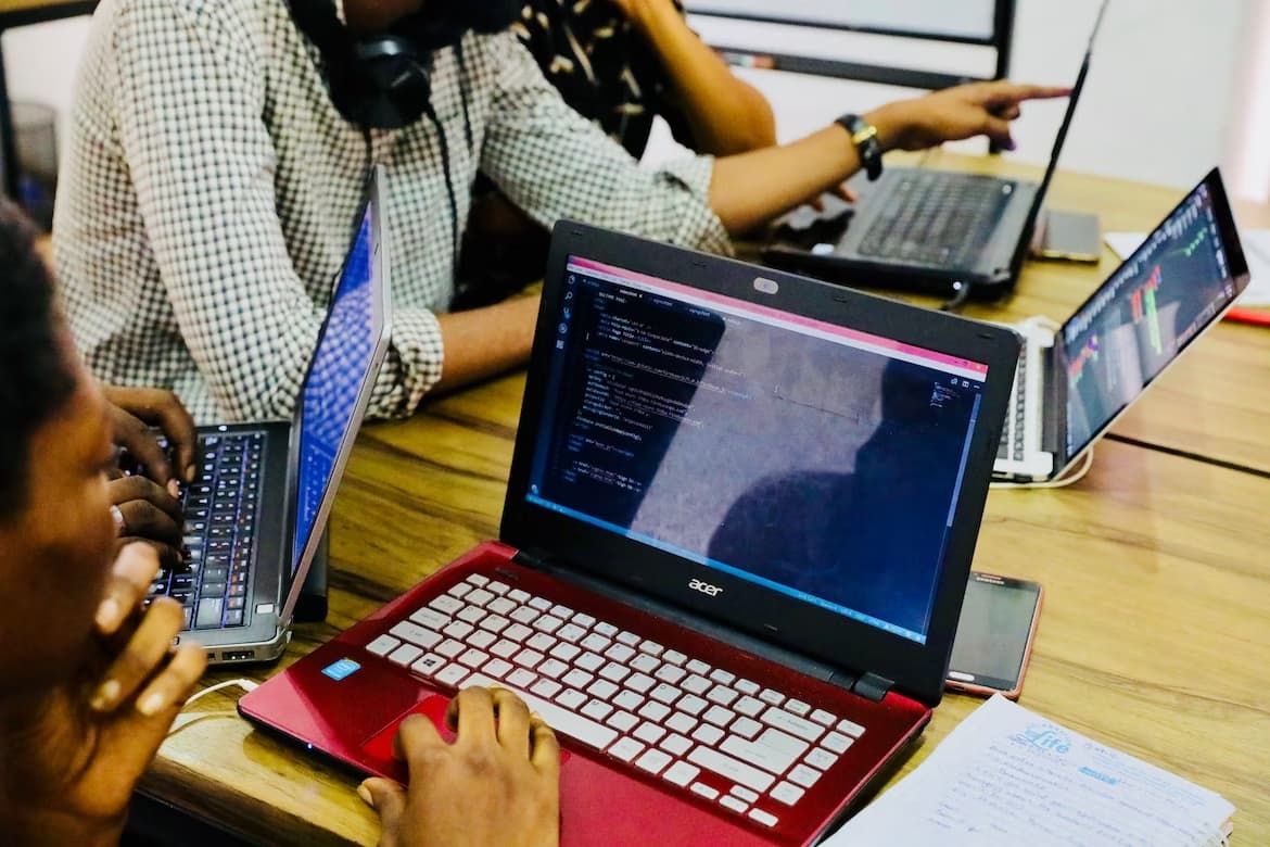 How to review code in GitHub | Axolo Blog